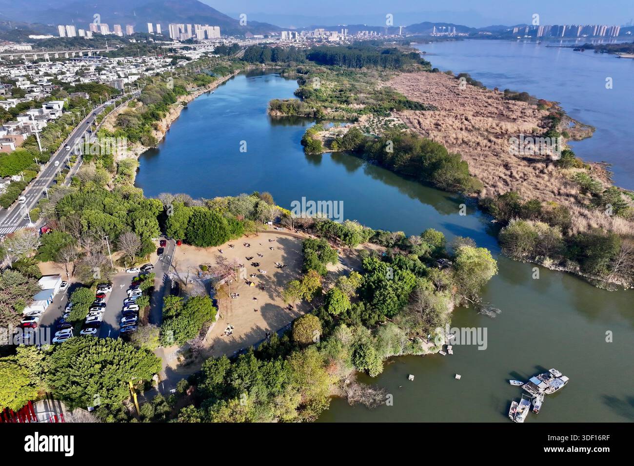 **CHINESE MAINLAND, HONG KONG, MACAU AND TAIWAN OUT** Aerial photo ...