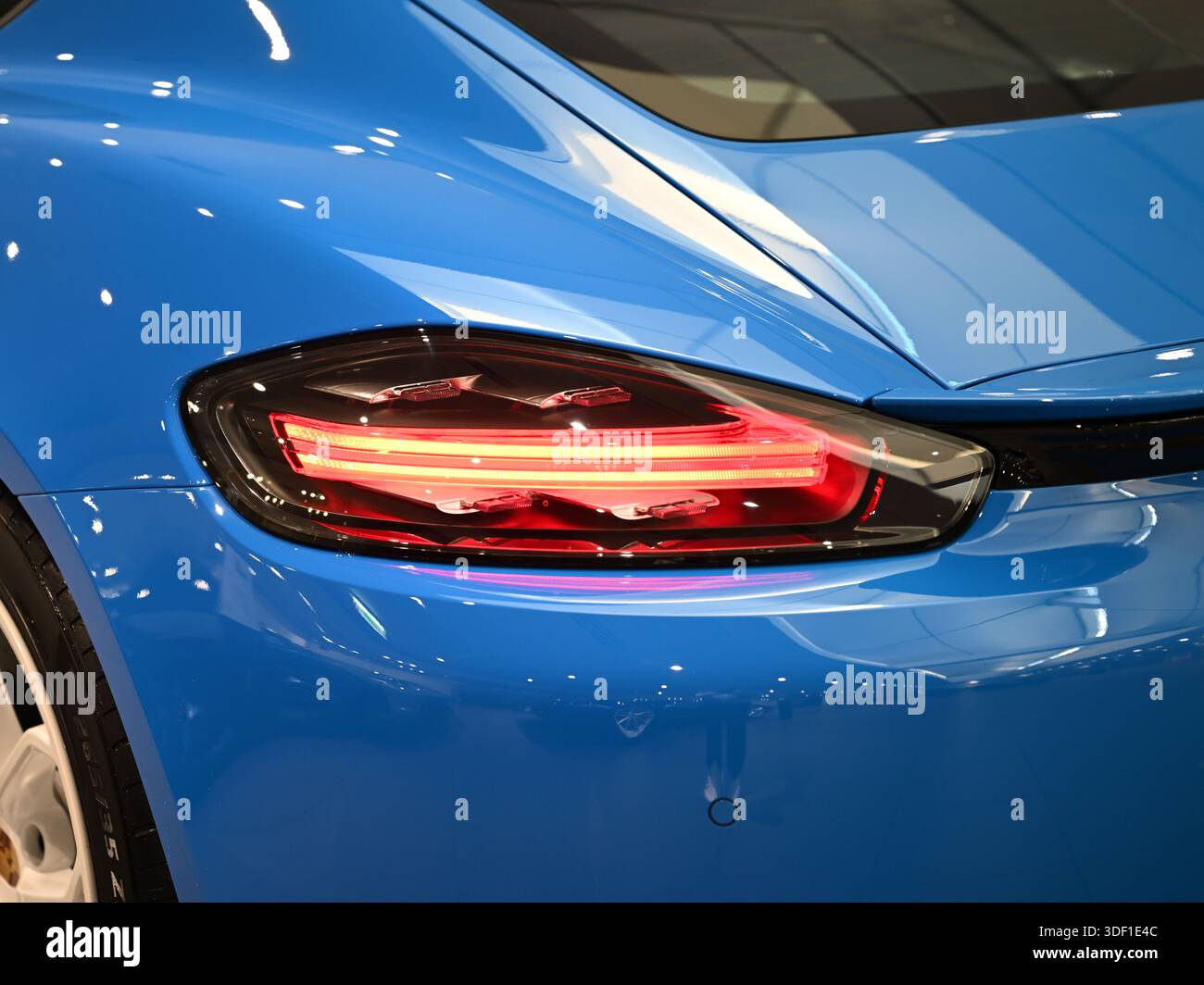 Blue Porsche 718 Cayman 2026 Exterior and Interior Details 2026 Luxury ...