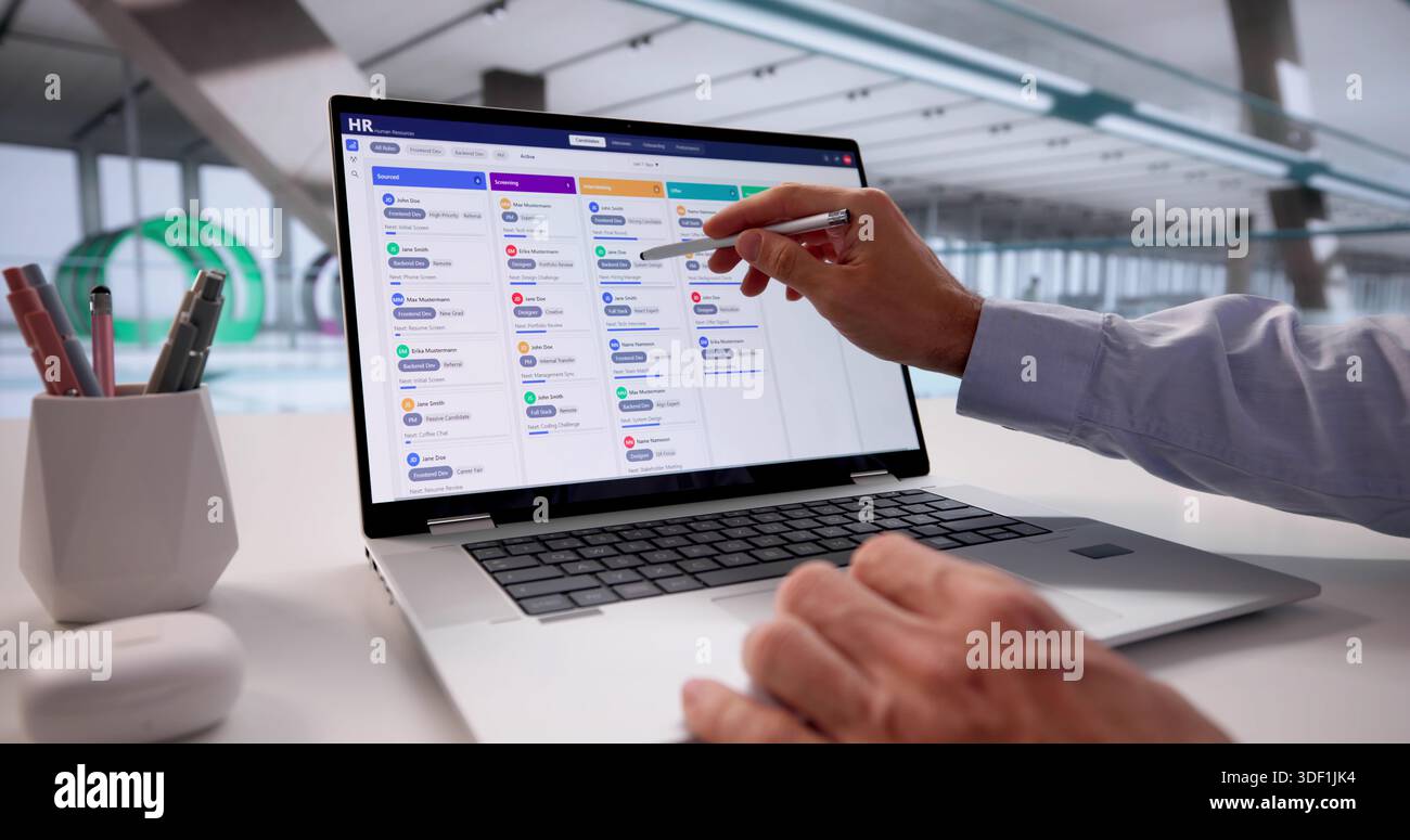 Corporate HR Leader Using Interview Software To Manage Talent Pool ...