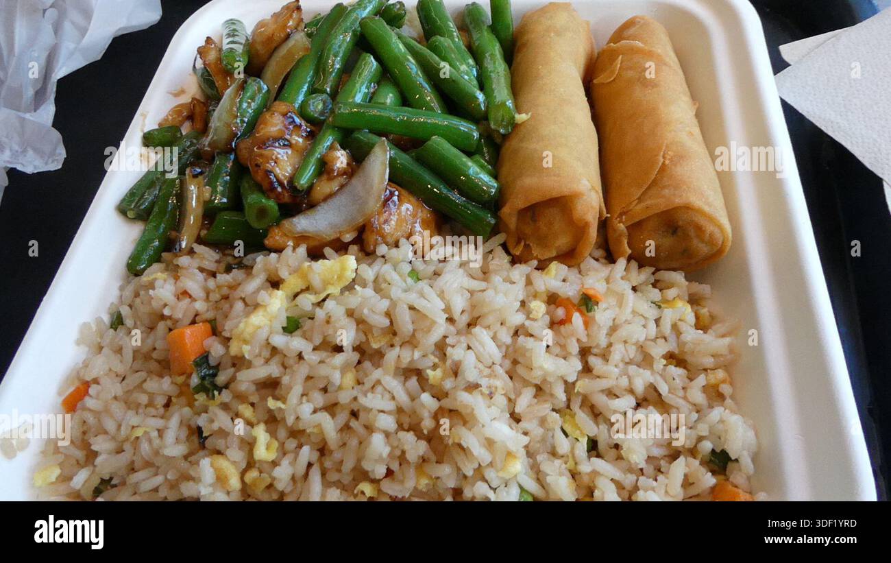 Los Angeles, California, USA 8th January 2026 Chicken, Green Beans ...