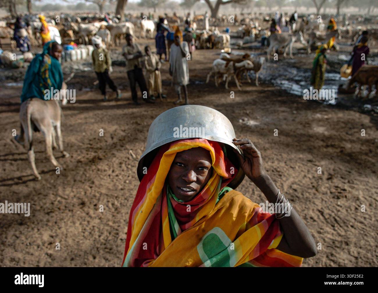 15/06/04. Chad, Africa. Civil war and drought. Refugees fleeing ...
