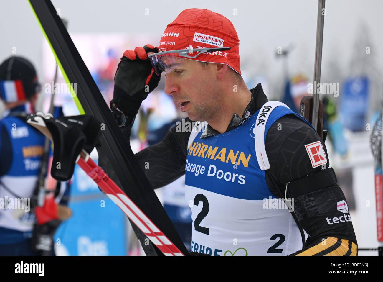 10 January 2026, Thuringia, Oberhof: Biathlon: World Cup, pursuit 12.5 ...