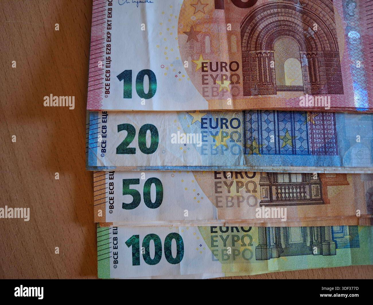 Stockbilder 01/2026 Geldscheine Hamburg Hamburg Deutschland *** Stock ...