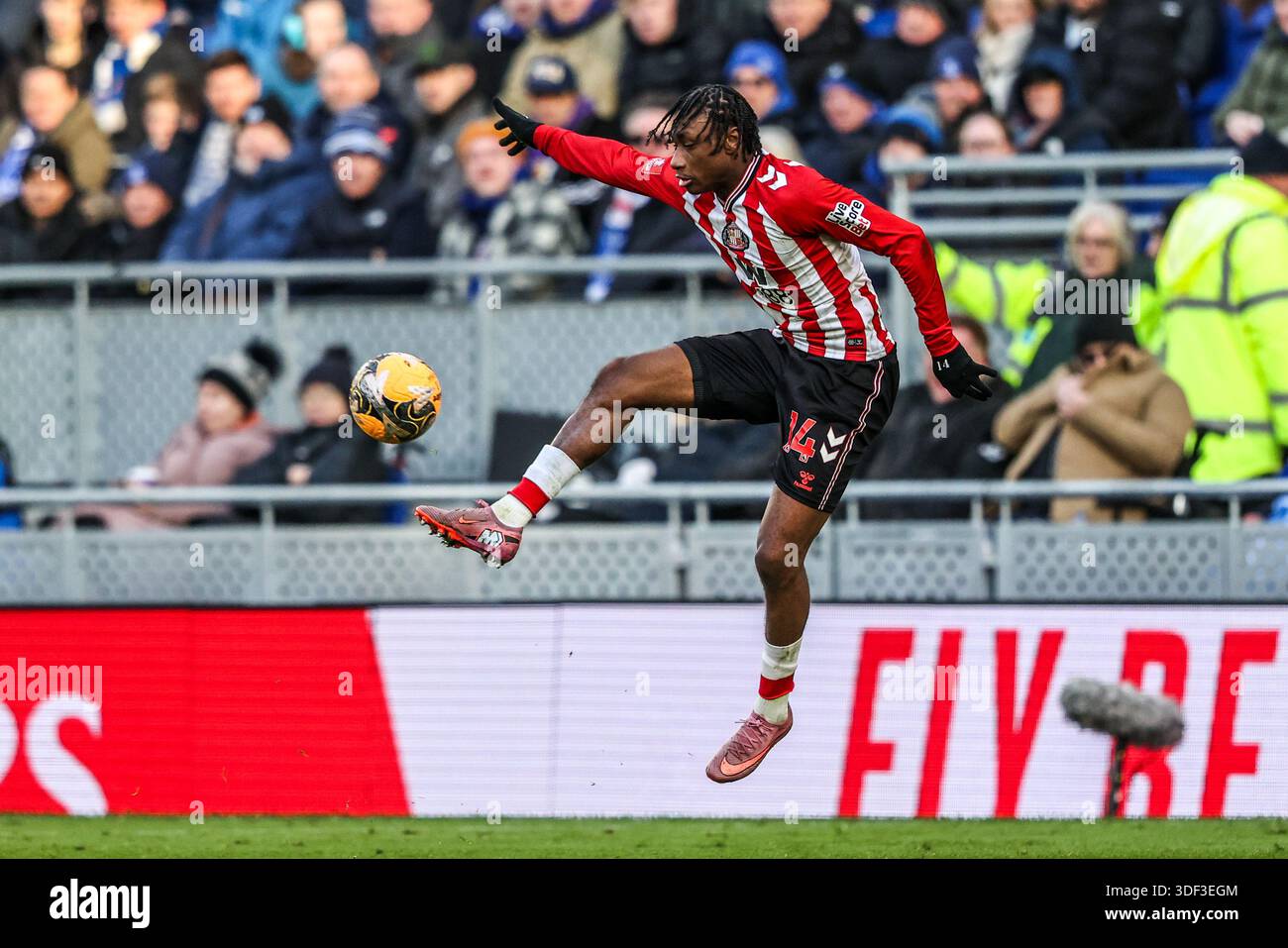 Romaine Mundle of Sunderland controls the ball during the Emirates FA ...