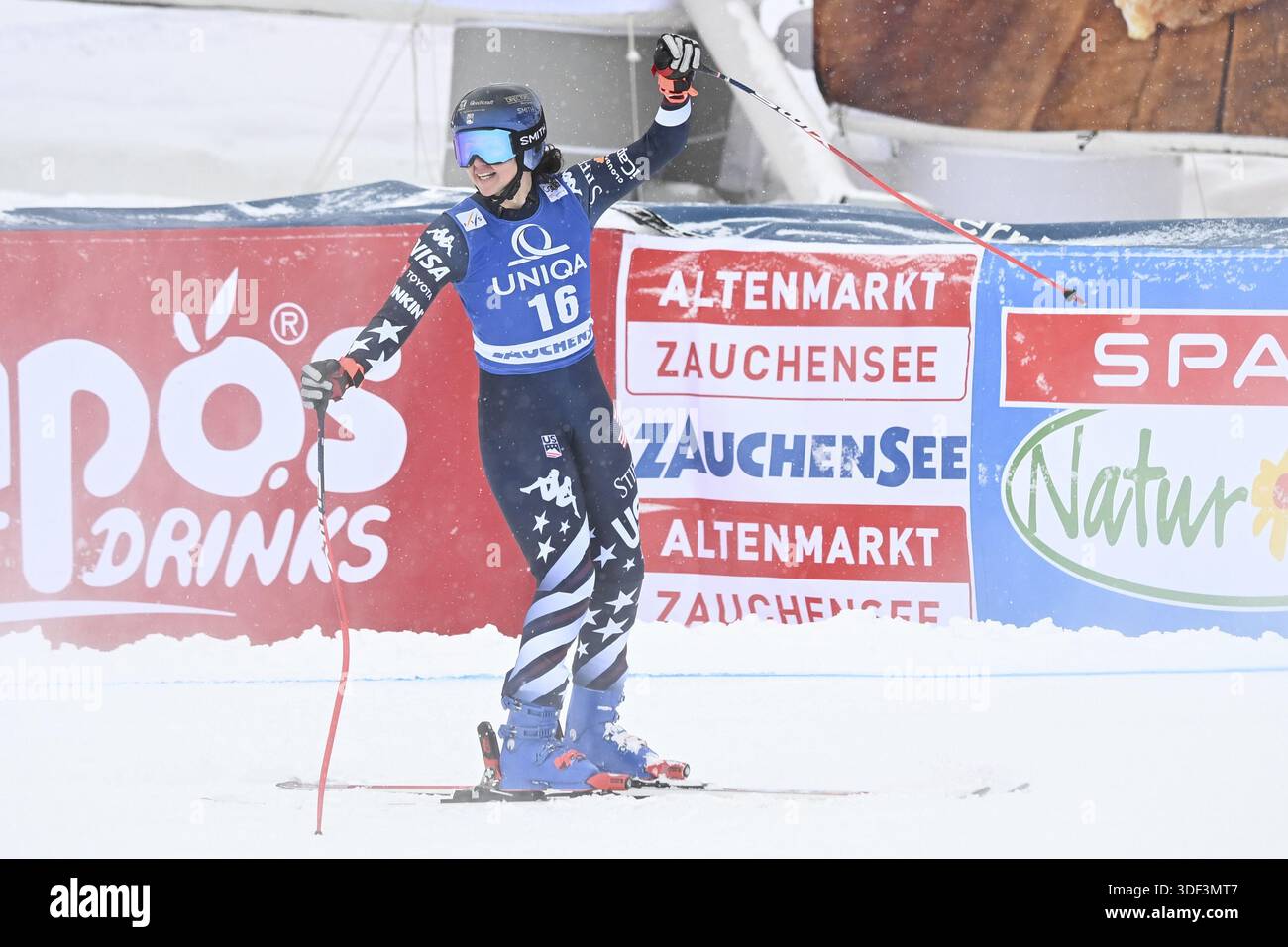 SALZBURG, AUSTRIA - JANUARY 10: Jacqueline Wiles of United States of ...