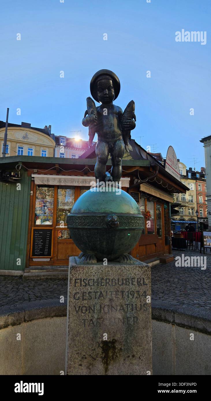 Fischerbuberl statue munich hi-res stock photography and images - Alamy