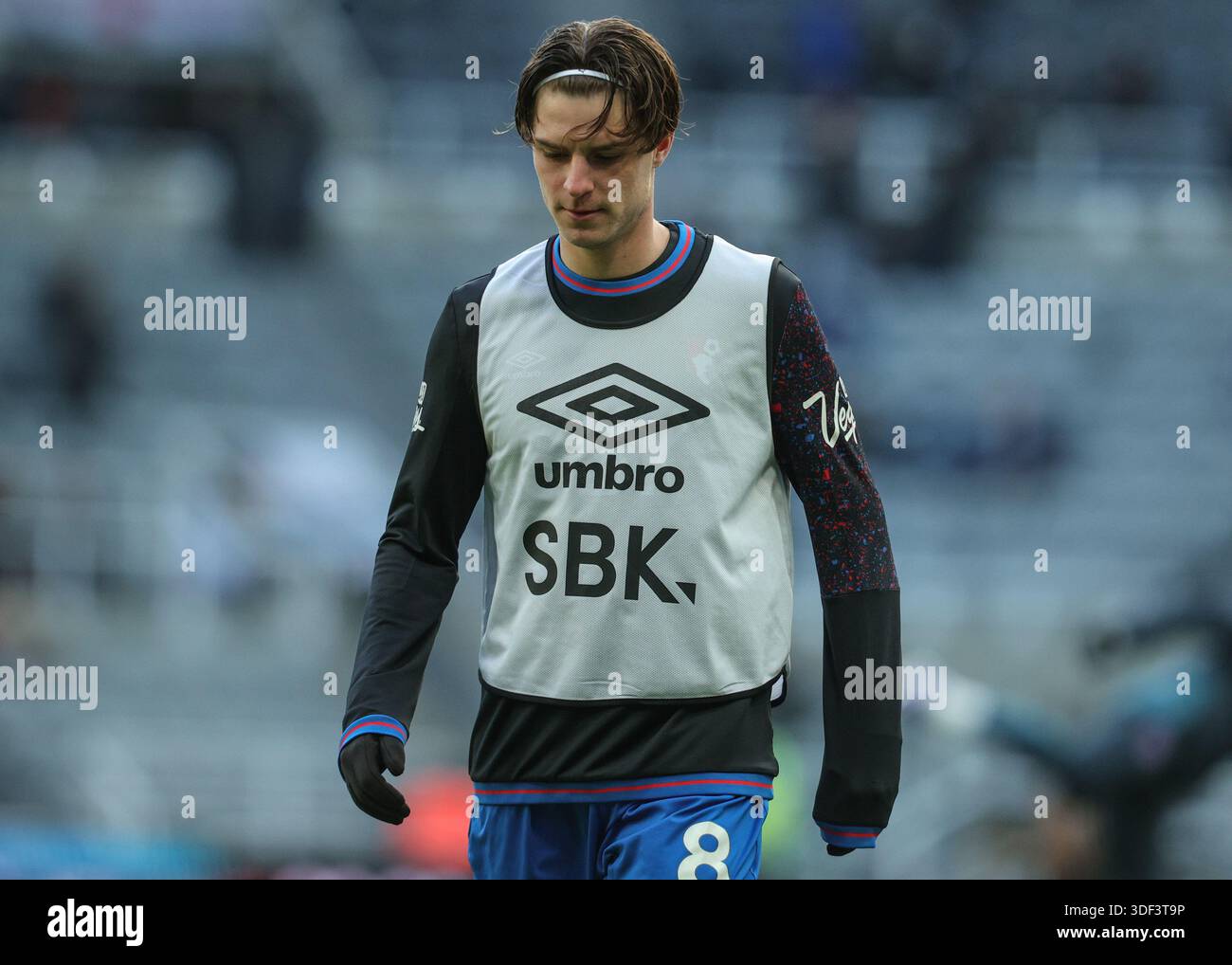 Alex Scott of Bournemouth in the pregame warmup session during the ...