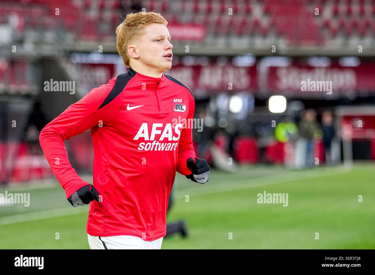 ALKMAAR, NETHERLANDS - JANUARY 10: Kees Smit of AZ Alkmaar looks on ...