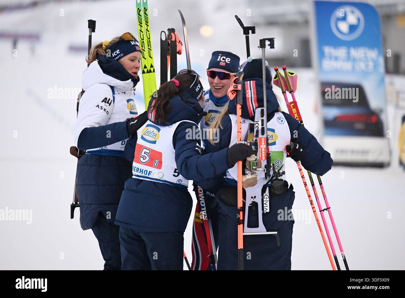 Oberhof, Germany. 10th Jan, 2026. Biathlon: World Cup, Relay 4 x 6 km ...