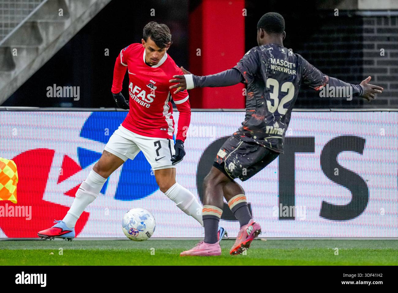 ALKMAAR, NETHERLANDS - JANUARY 10: Weslley Patati of AZ Alkmaar runs ...