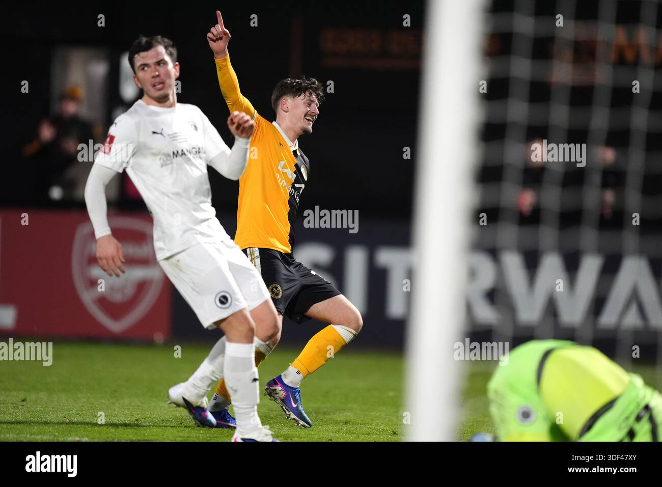 Burton Albion's Dylan Williams (centre) celebrates scoring their side's ...