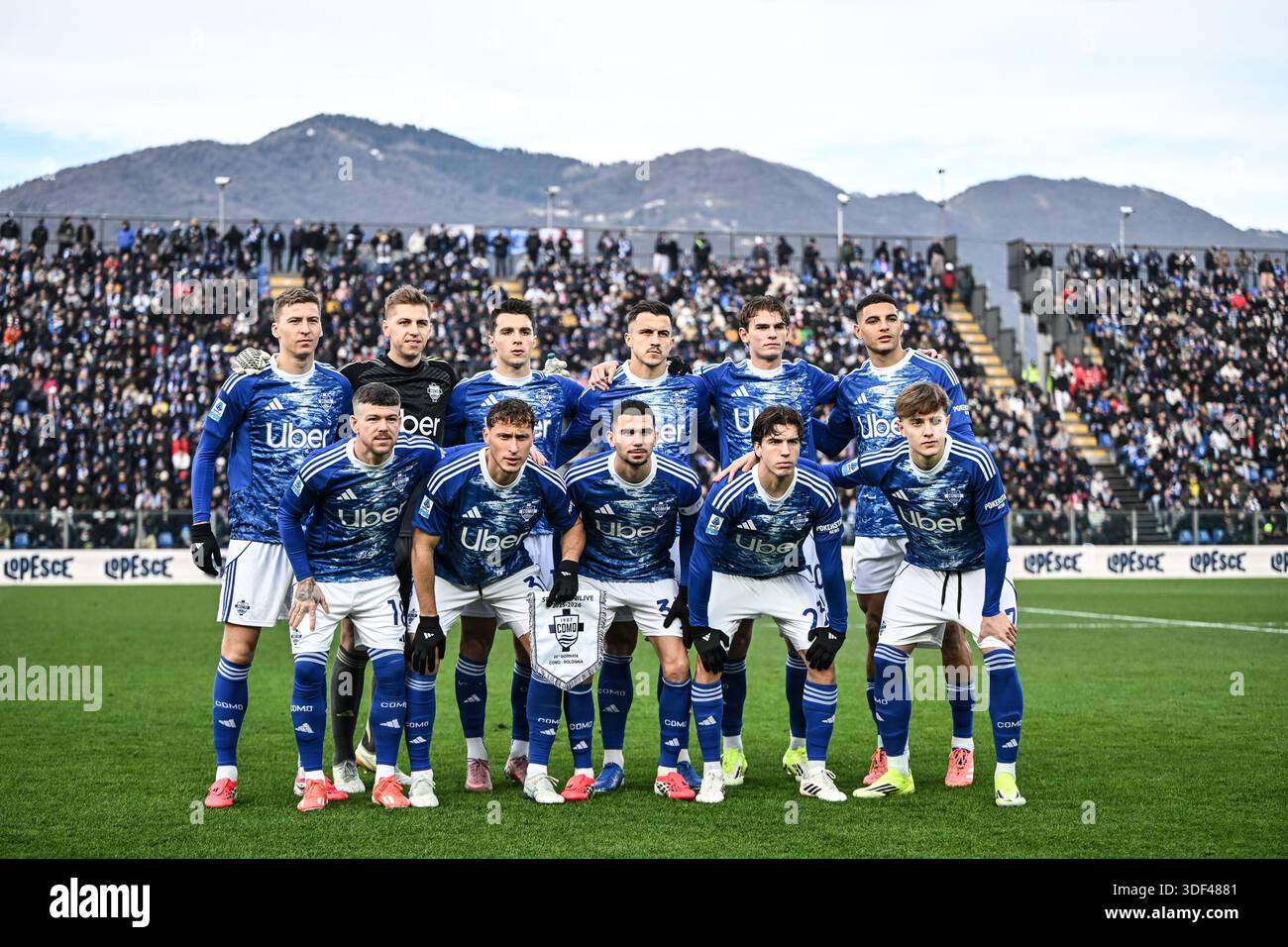 Lineup of Calcio Como in action during the Italian Serie A football ...