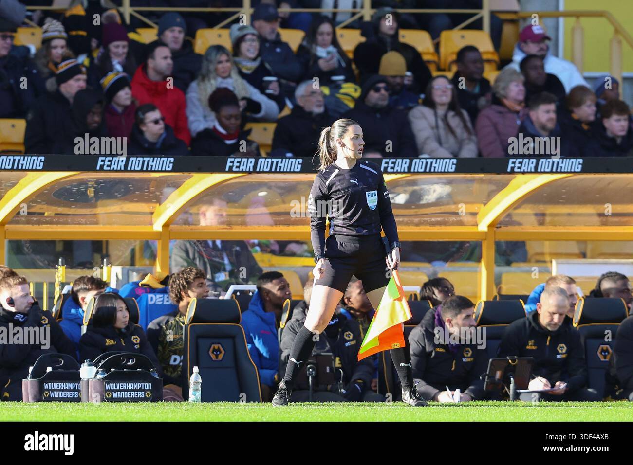 Wolverhampton, UK, 10th January 2026. Assistant referee Emily Carney ...