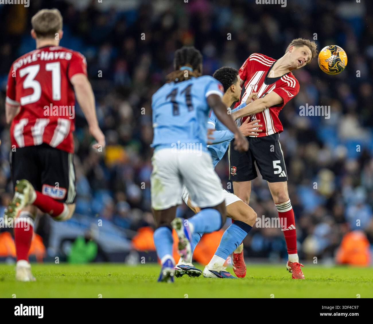 Etihad Stadium, Manchester, Lancashire, UK. 10th Jan, 2026. FA Cup ...