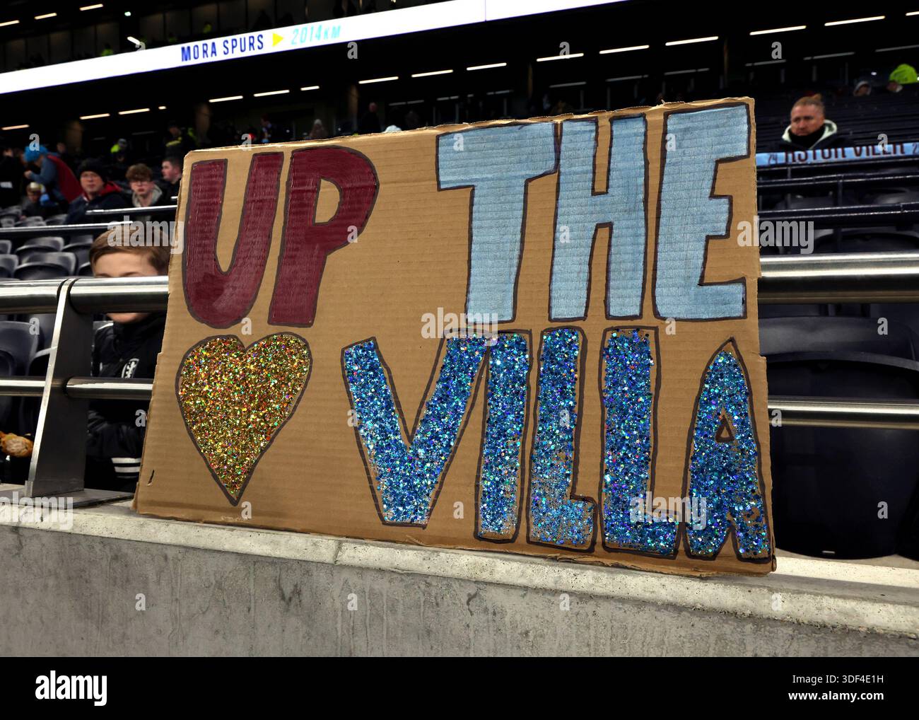 Tottenham Hotspur Stadium, London, UK. 10th Jan, 2026. FA Cup Football ...