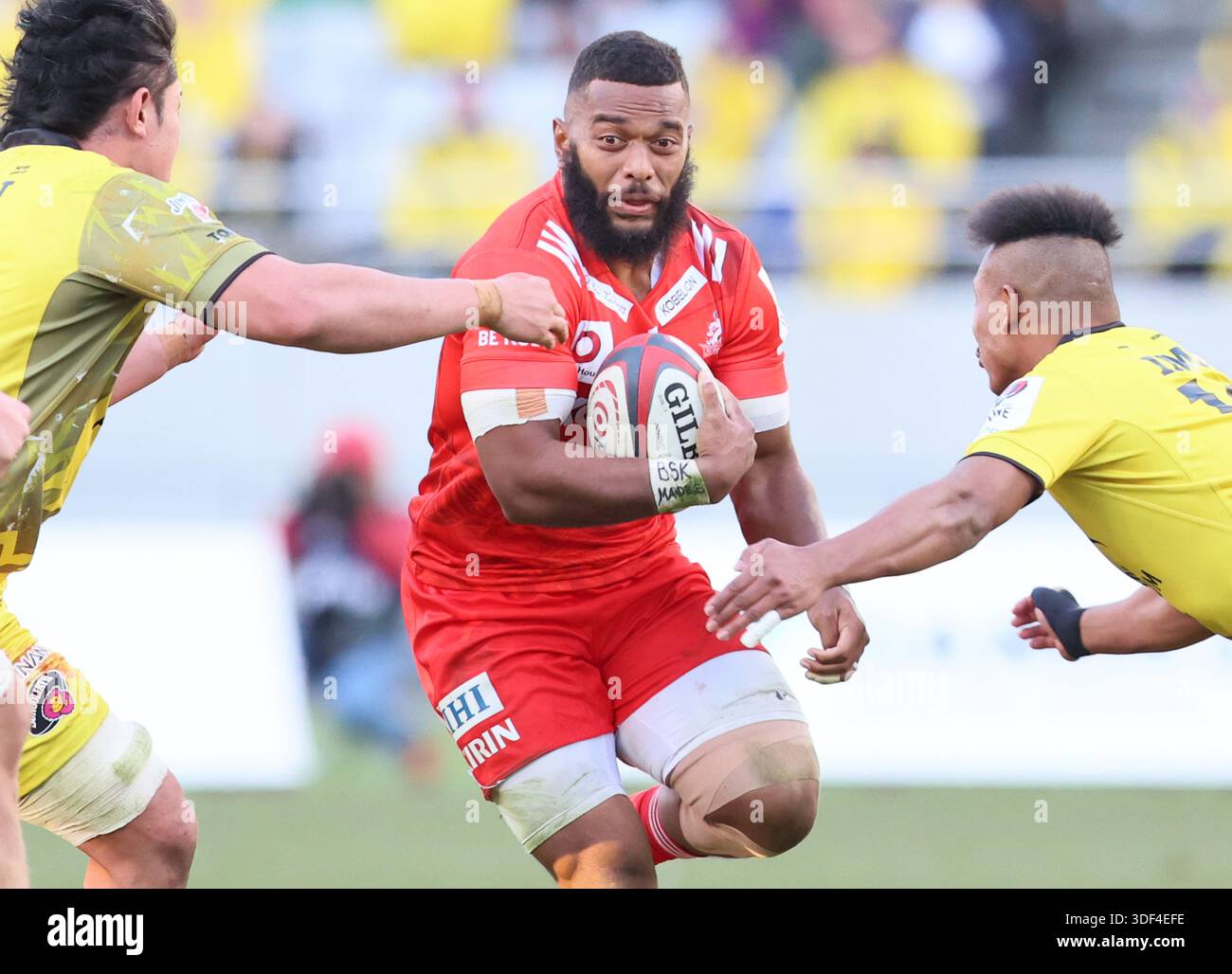 Tokyo, Japan. 10th Jan, 2026. Kobelco Kobe Steelers wing Inoke Burua ...
