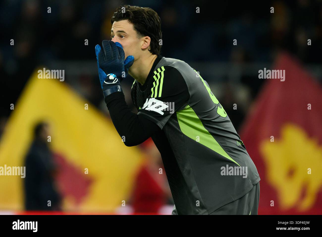 Rome, Italy. 10th Jan, 2026. Mile Svilar of AS Roma reacts during the ...