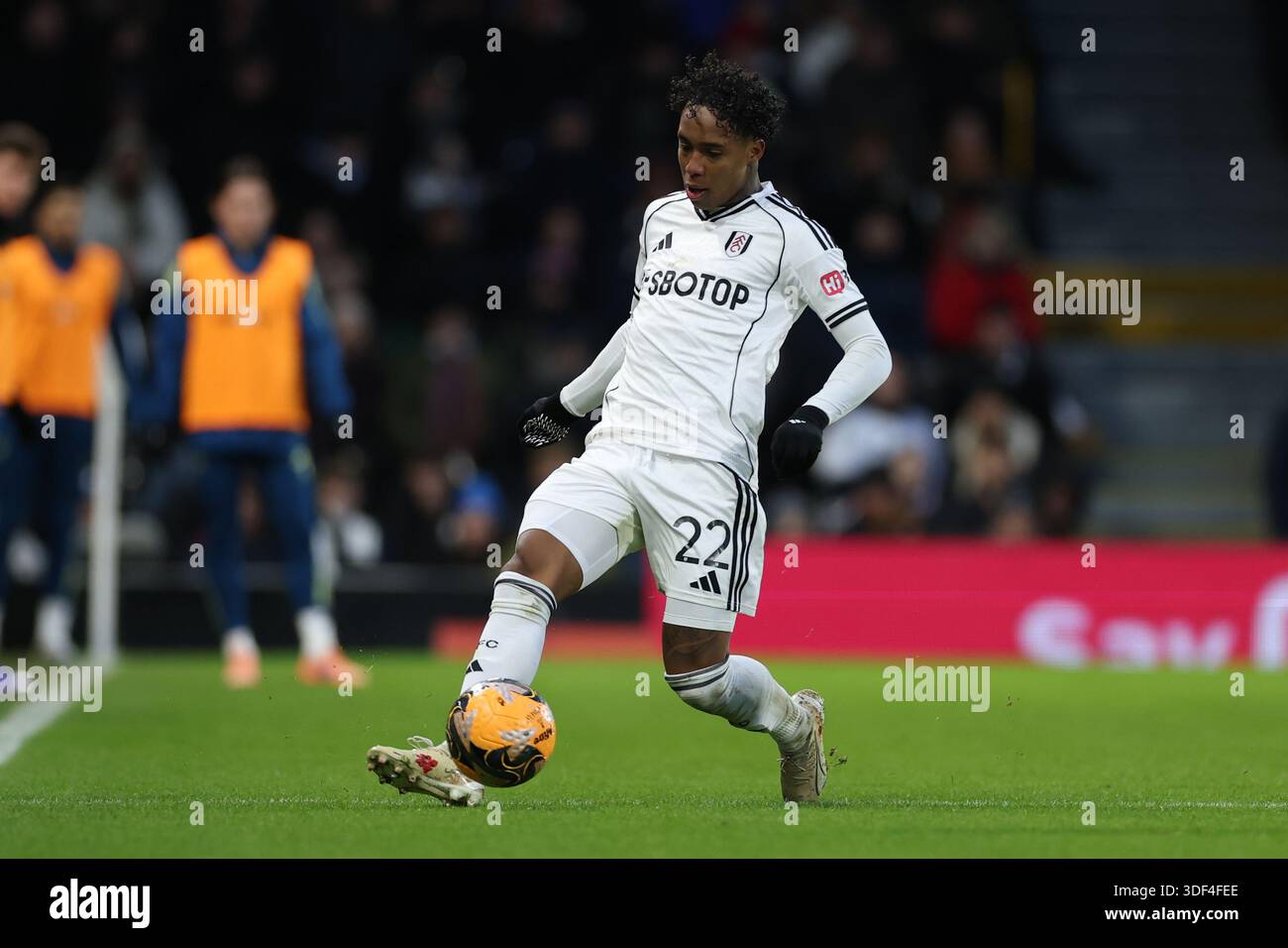 Kevin Santos Lopes De Macedo of Fulham controls the ball during the ...