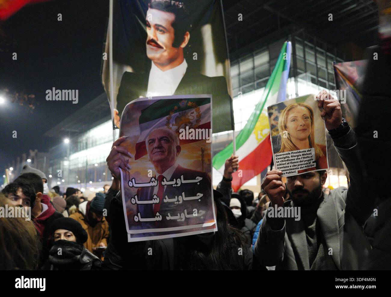 Milan, Enough rally for the freedom of the Iranian people in front of ...