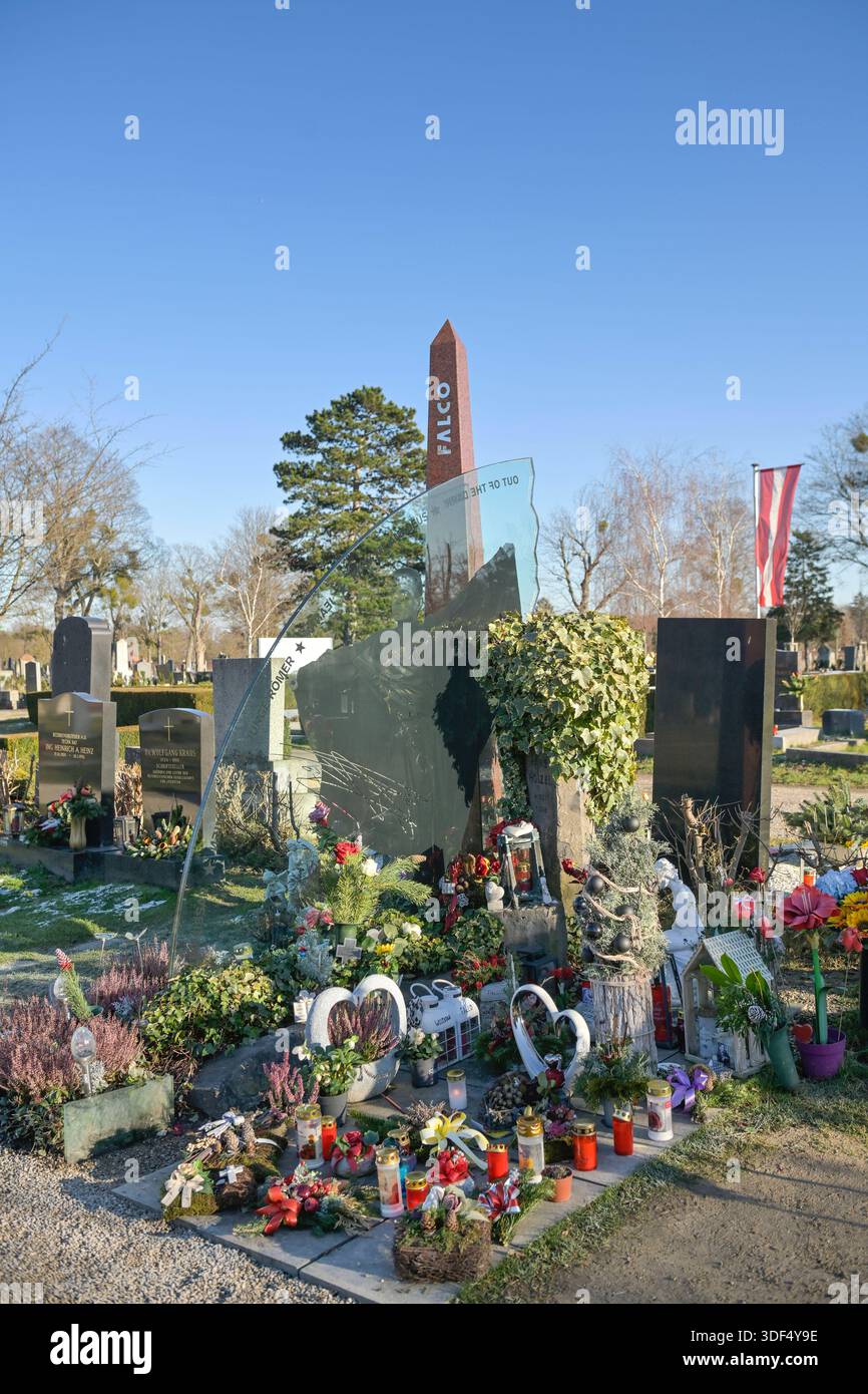 Ehrengrab Falco, Musiker, Sänger, Zentralfriedhof, Wien, Österreich ...