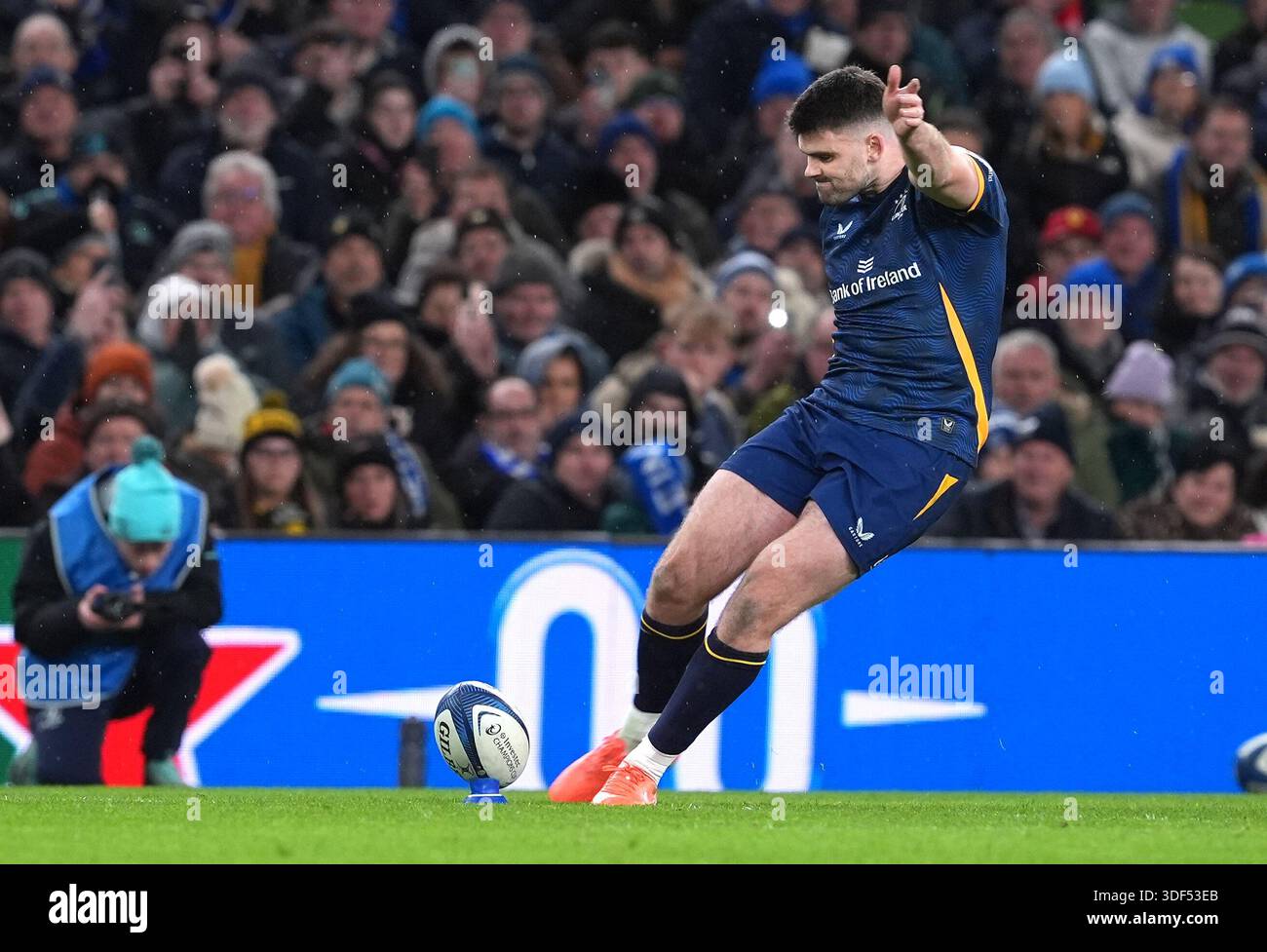Harry byrne leinster hi-res stock photography and images - Alamy