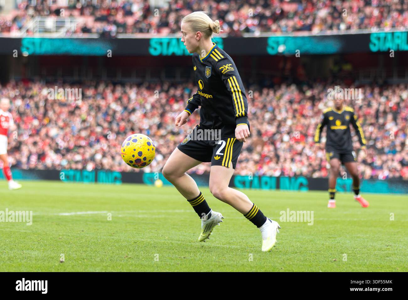 London, UK. 10th Jan 2026. Anna Sandberg of Manchester United Women ...