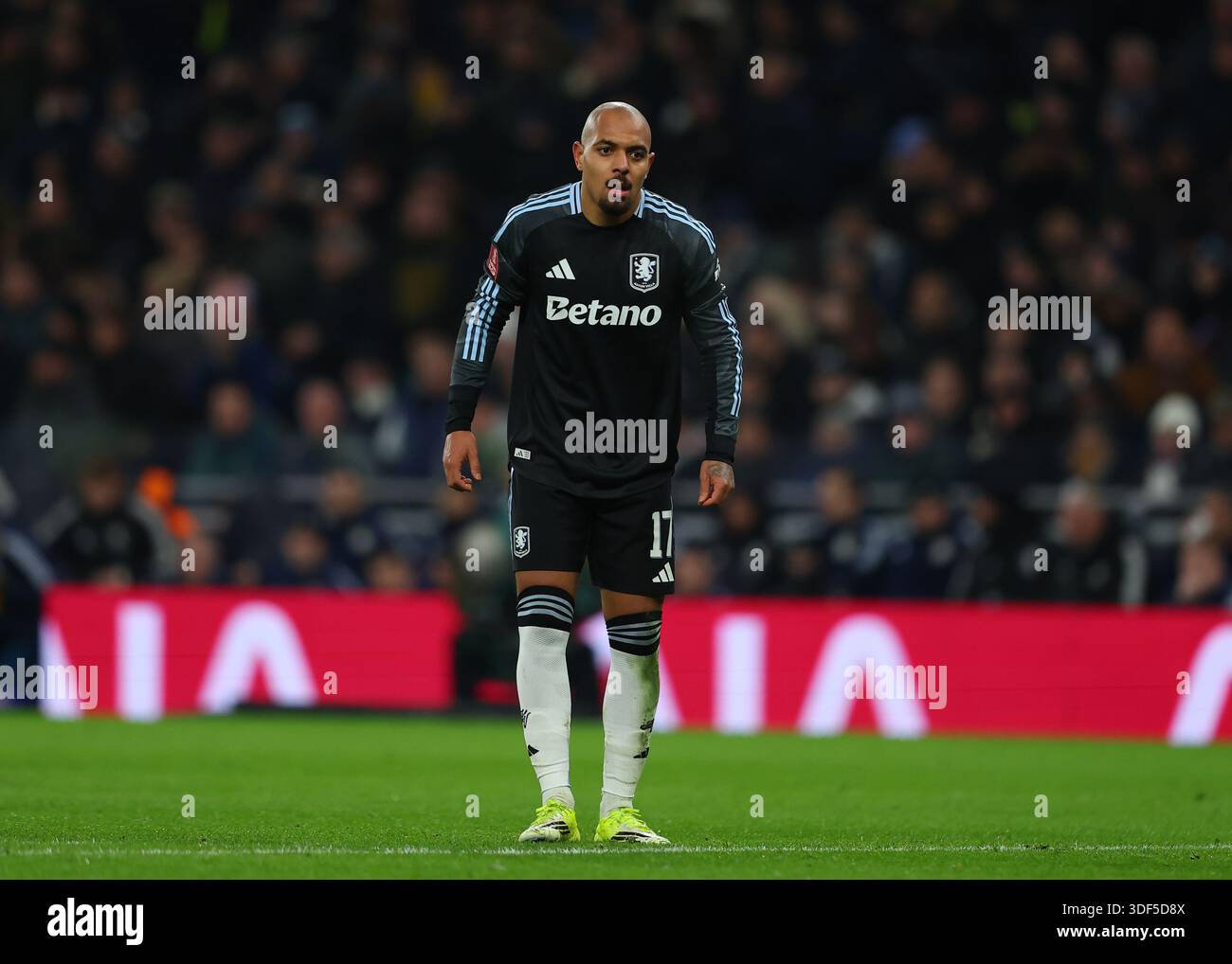Tottenham Hotspur Stadium, London, UK. 10th Jan, 2026. FA Cup Football ...