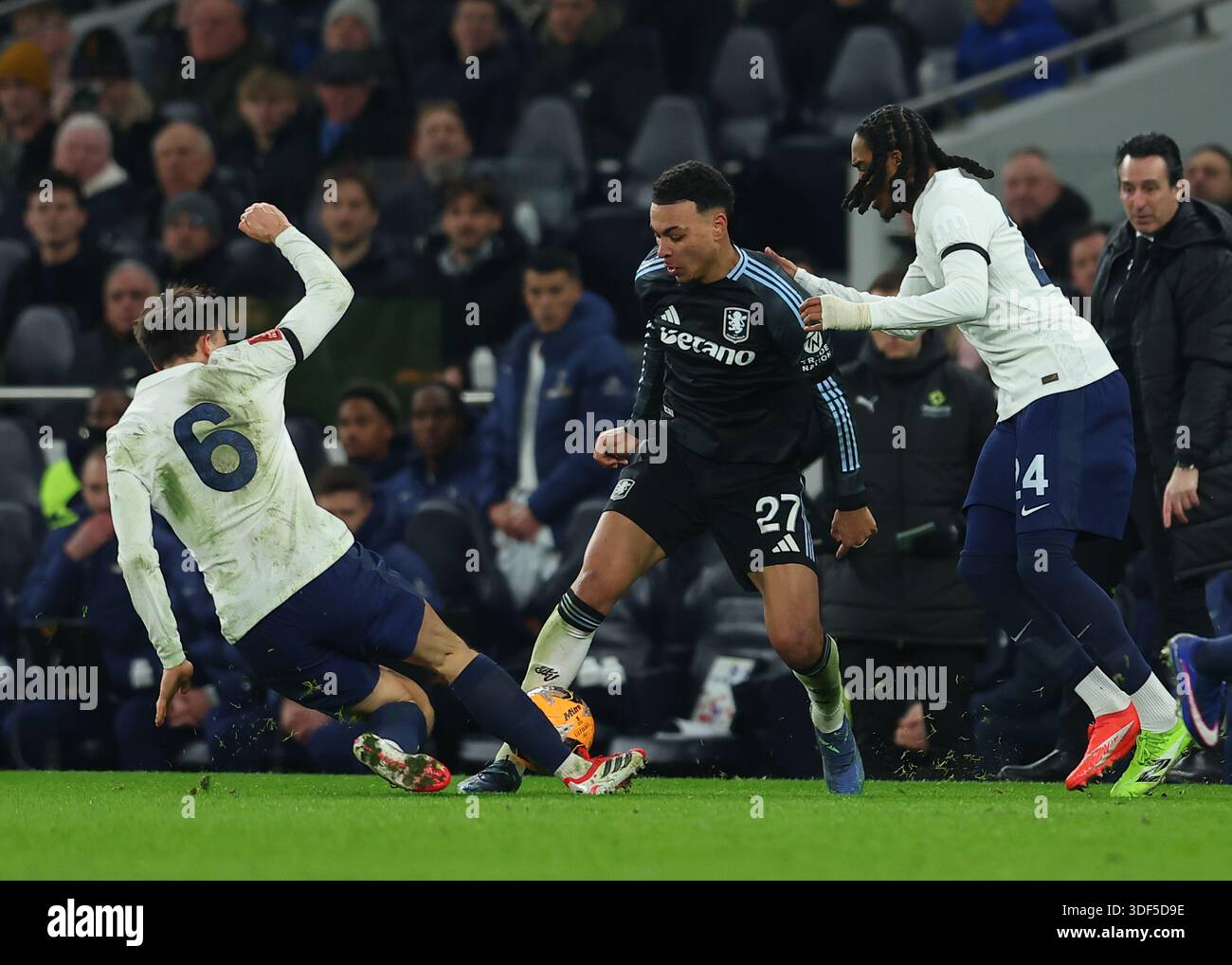 10th January 2026; Tottenham Hotspur Stadium, London, England; FA Cup ...