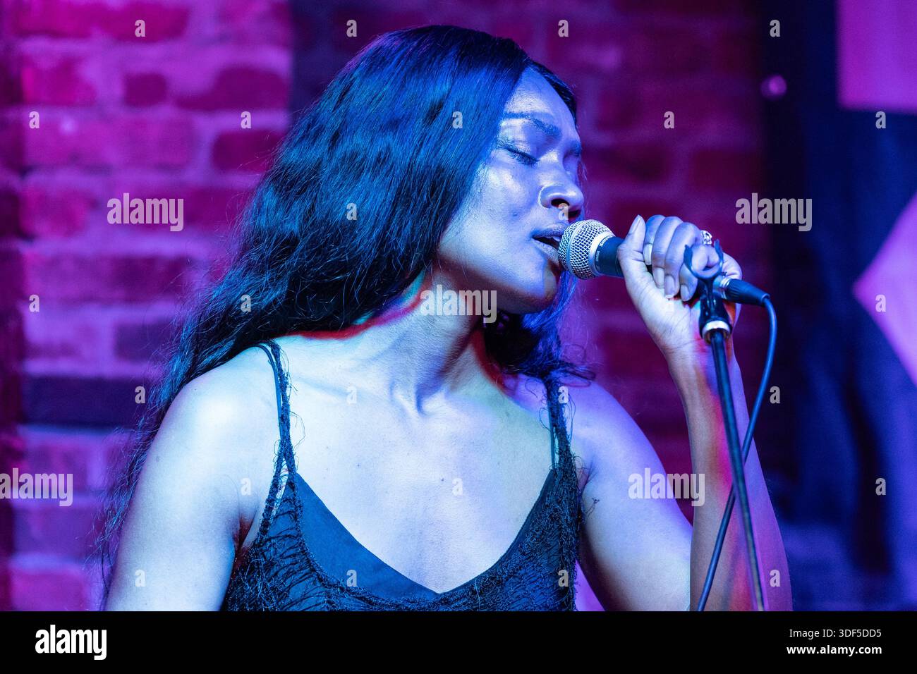 Celia Kameni performs with Dee Huang on guitar, Thibault Gomez on piano ...
