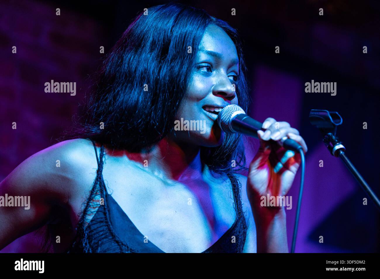 Celia Kameni performs with Dee Huang on guitar, Thibault Gomez on piano ...