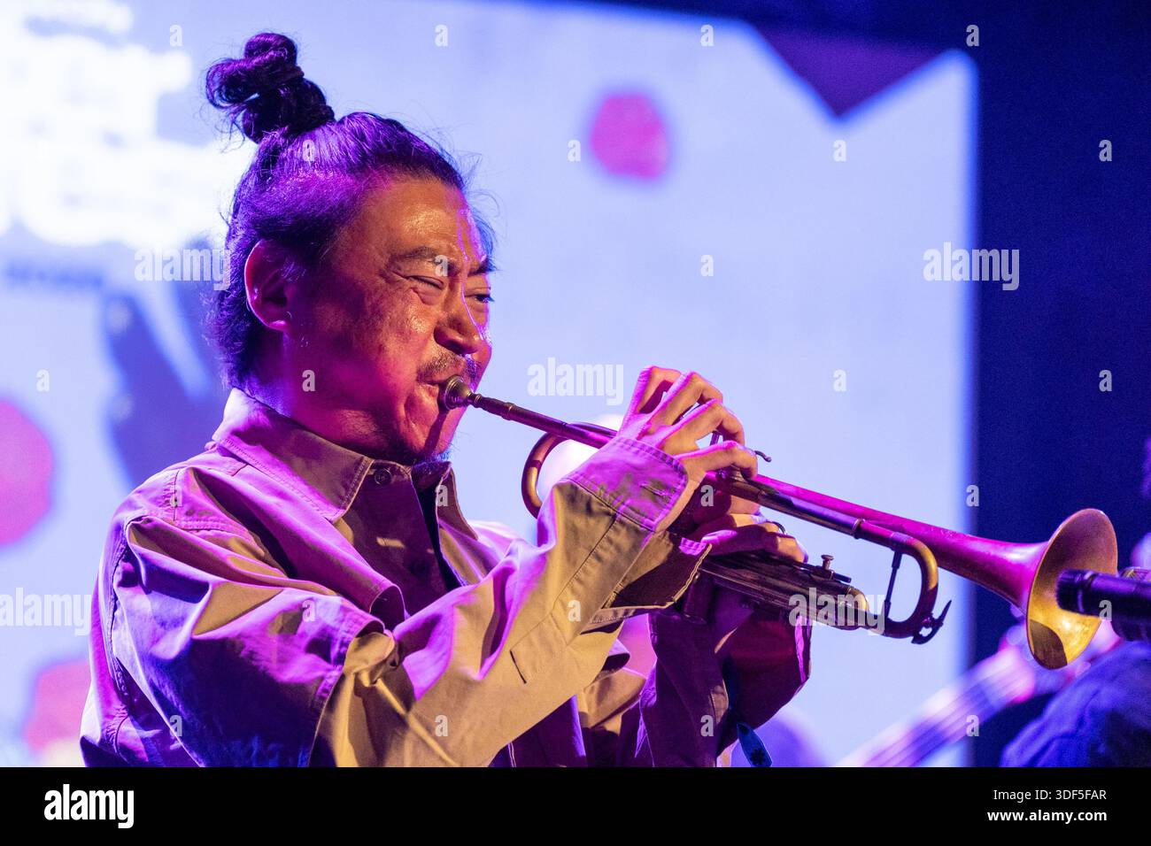 Takuya Kuroda performs with his band during Winter JazzFest Manhattan ...