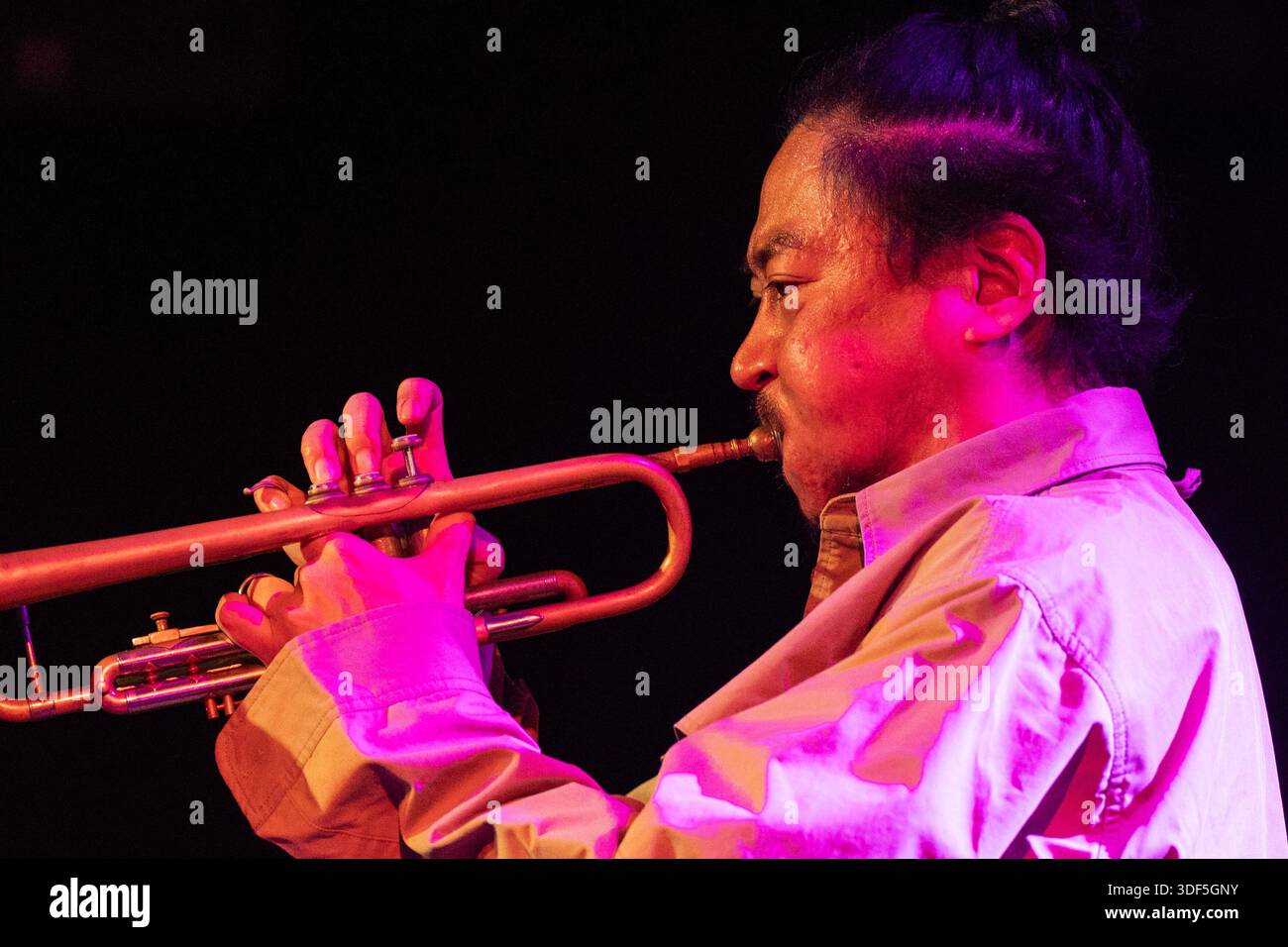 Takuya Kuroda performs with his band during Winter JazzFest Manhattan ...