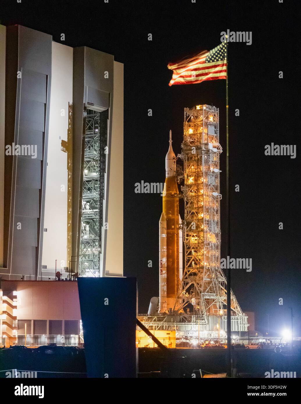 Stock photo is of NASA behemoth uncrewed Artemis 1 rocket & MLP on ...