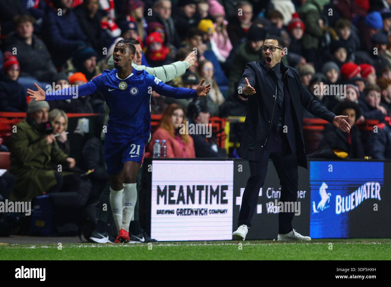 Chelsea head coach liam hi-res stock photography and images - Alamy