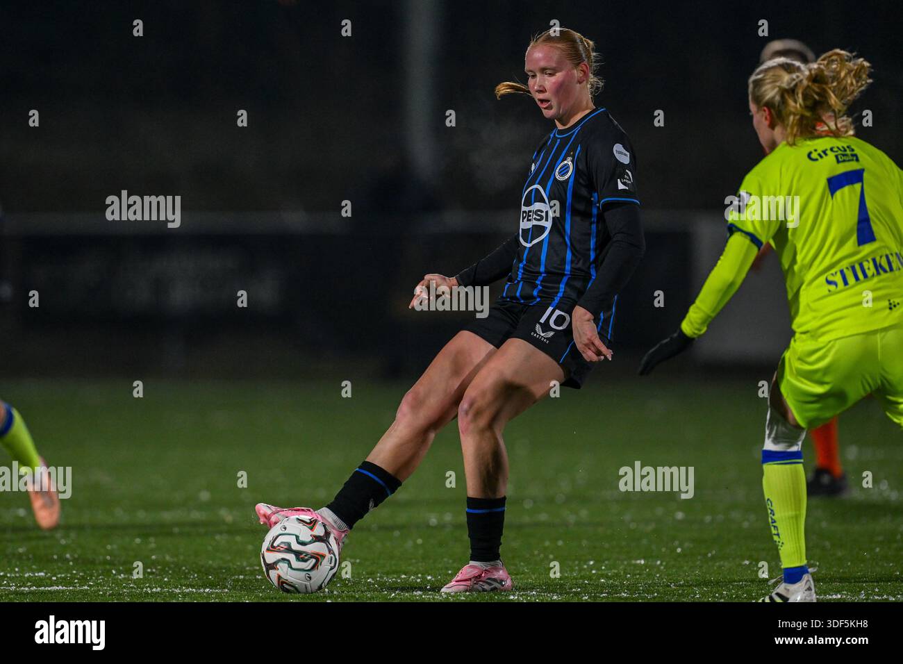 January 13th 2026 hi-res stock photography and images - Alamy