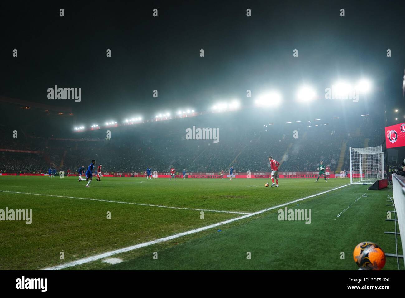 A wide angle of Charlton Athletic v Chelsea during the Charlton ...