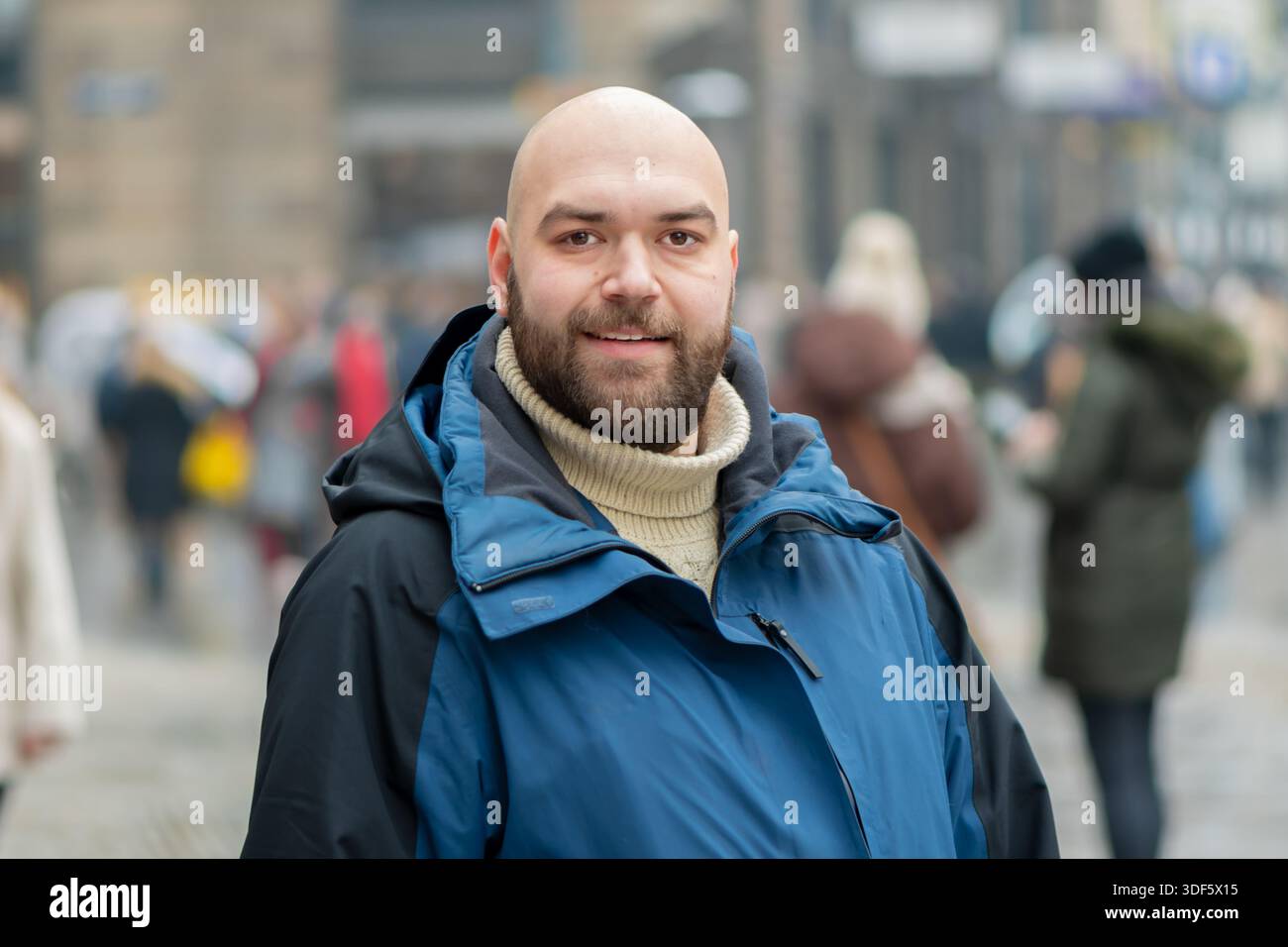35 year old man hi-res stock photography and images - Alamy