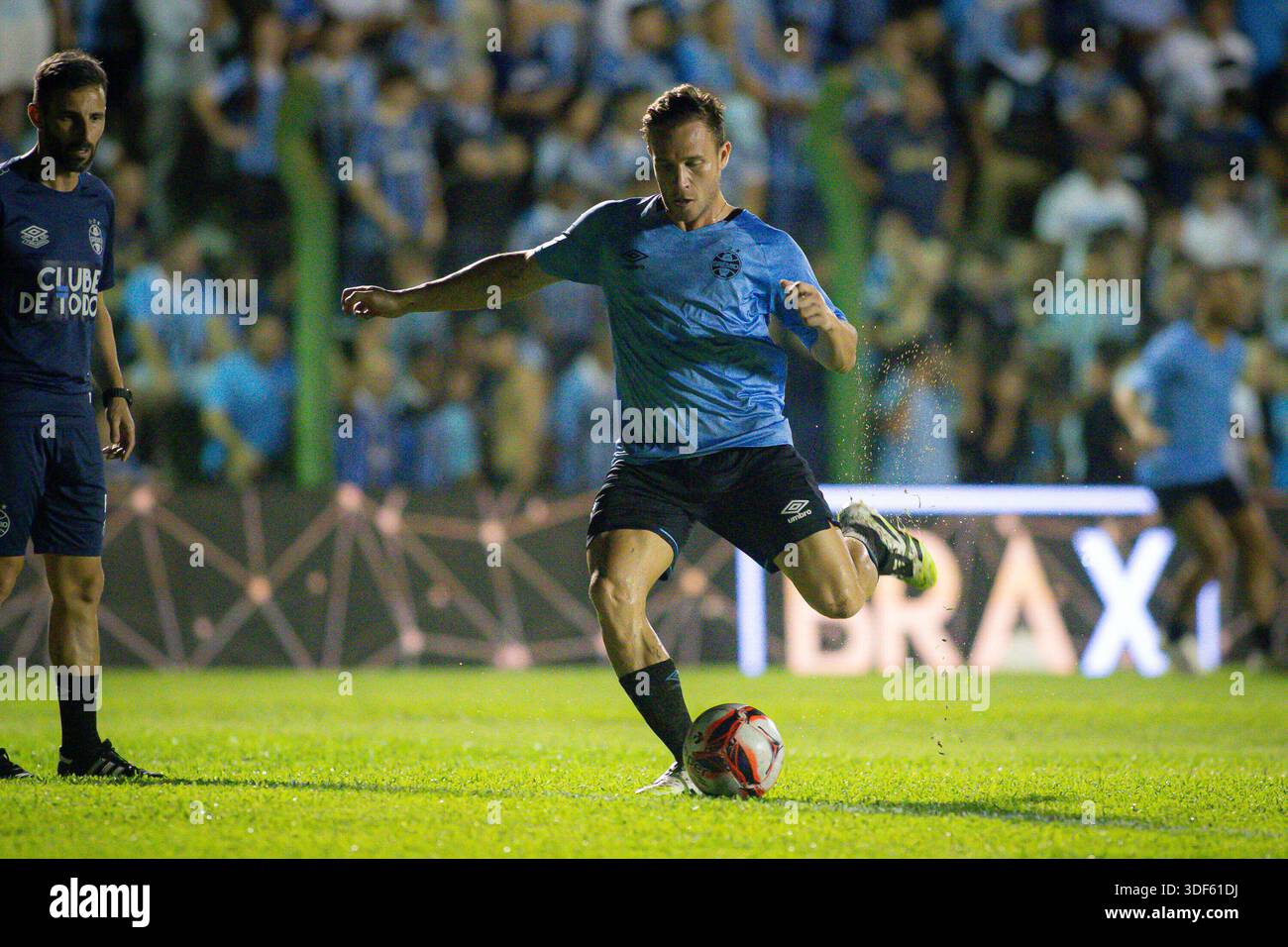 RS - PORTO ALEGRE - 10/01/2026 - GAUCHO 2026, AVENIDA x GREMIO - Arthur ...