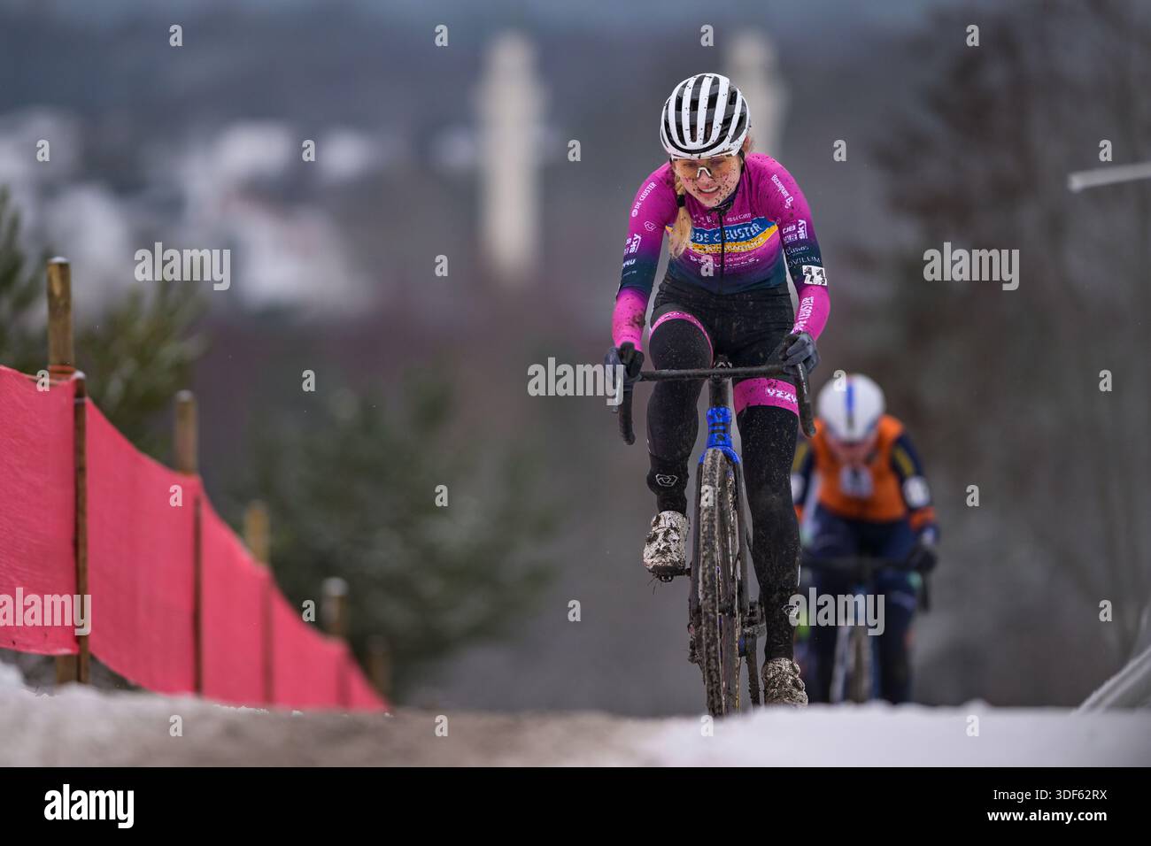 Belgian Laura Verdonschot pictured in action during the Women elite ...