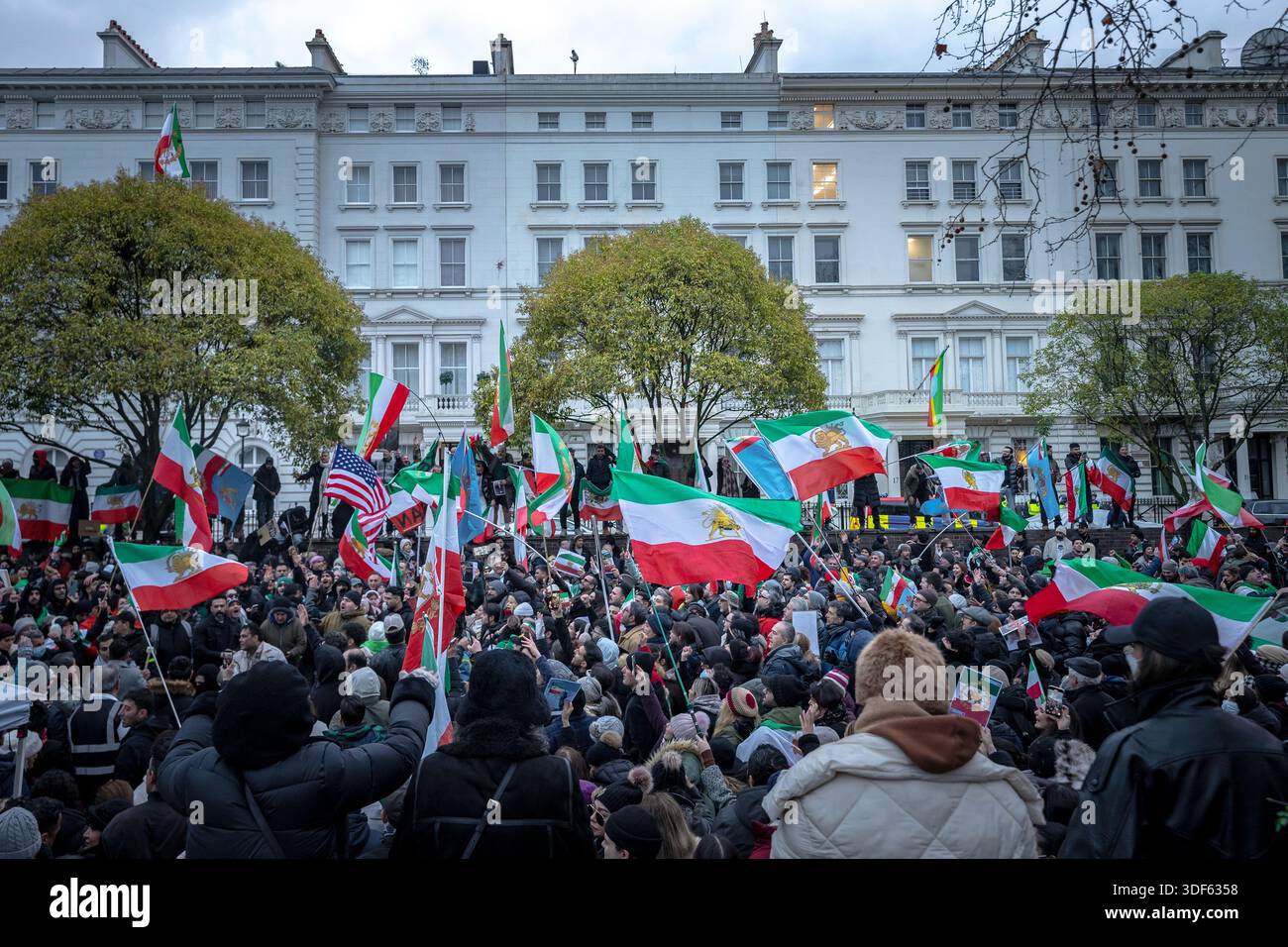 London, UK. 10th January 2026. Thousands of protesters gather opposite ...