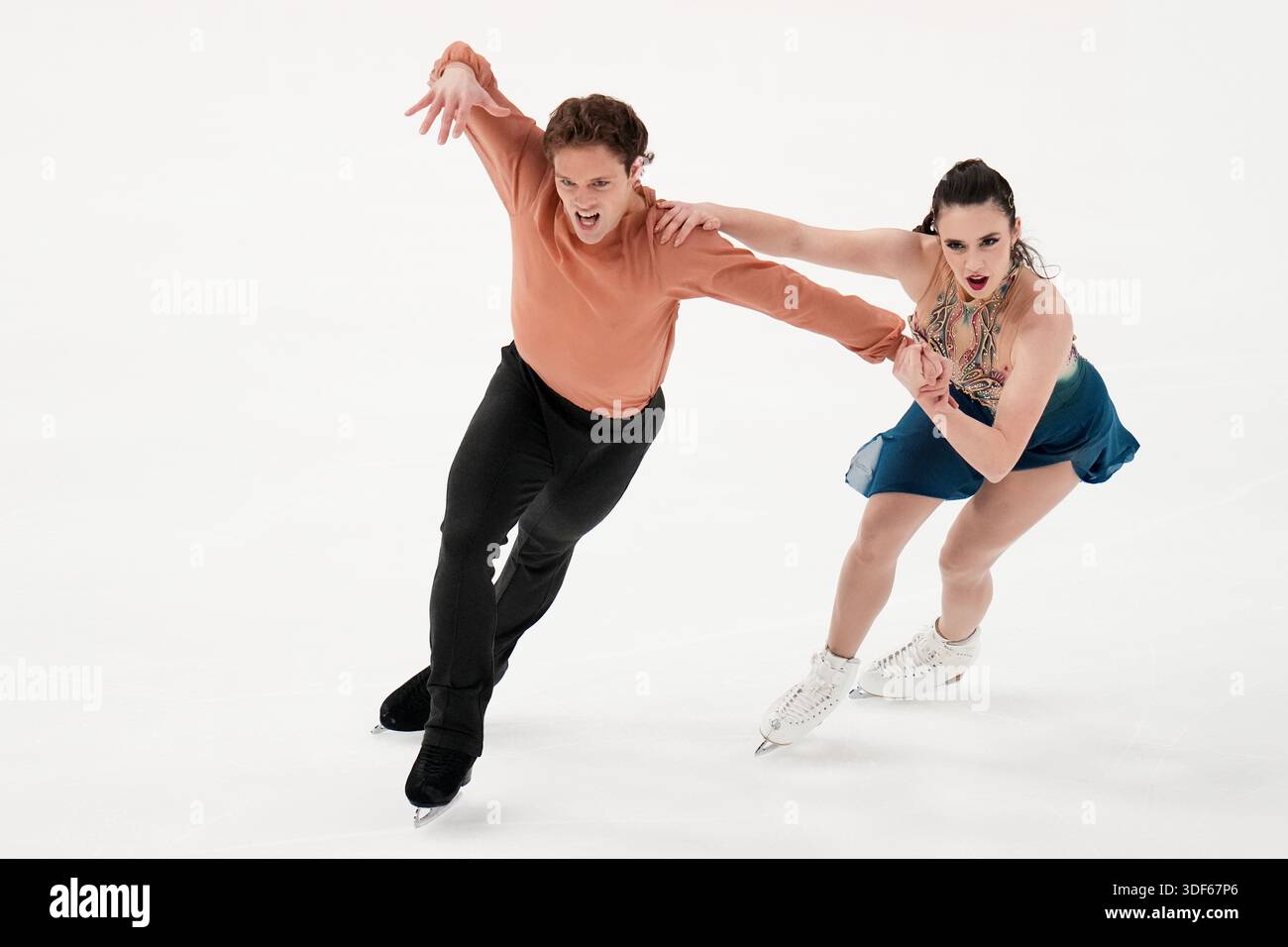 Caroline Green and Michael Parsons skate during the free dance ...