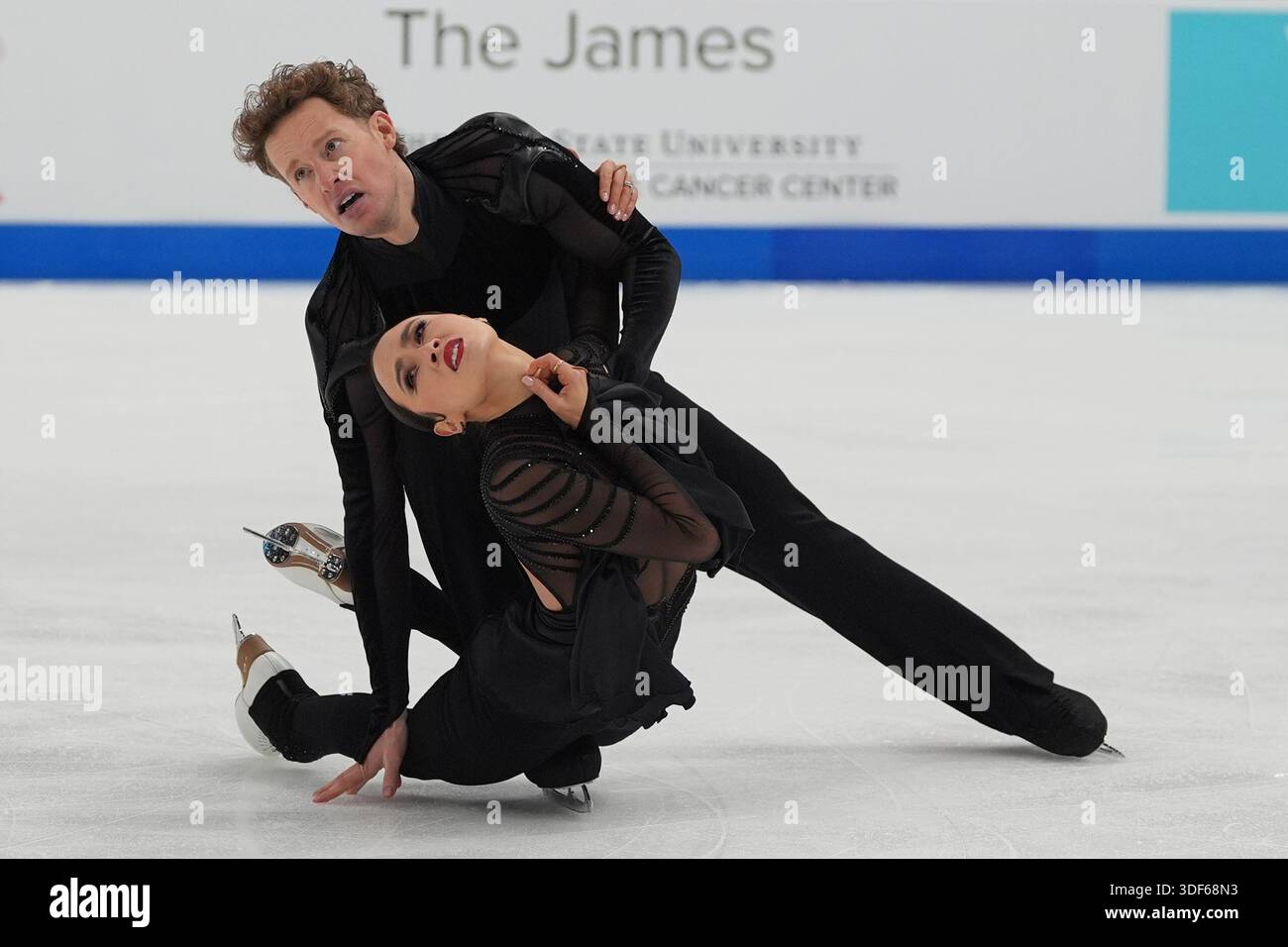 Madison Chock and Evan Bates skate during the free dance competition at ...