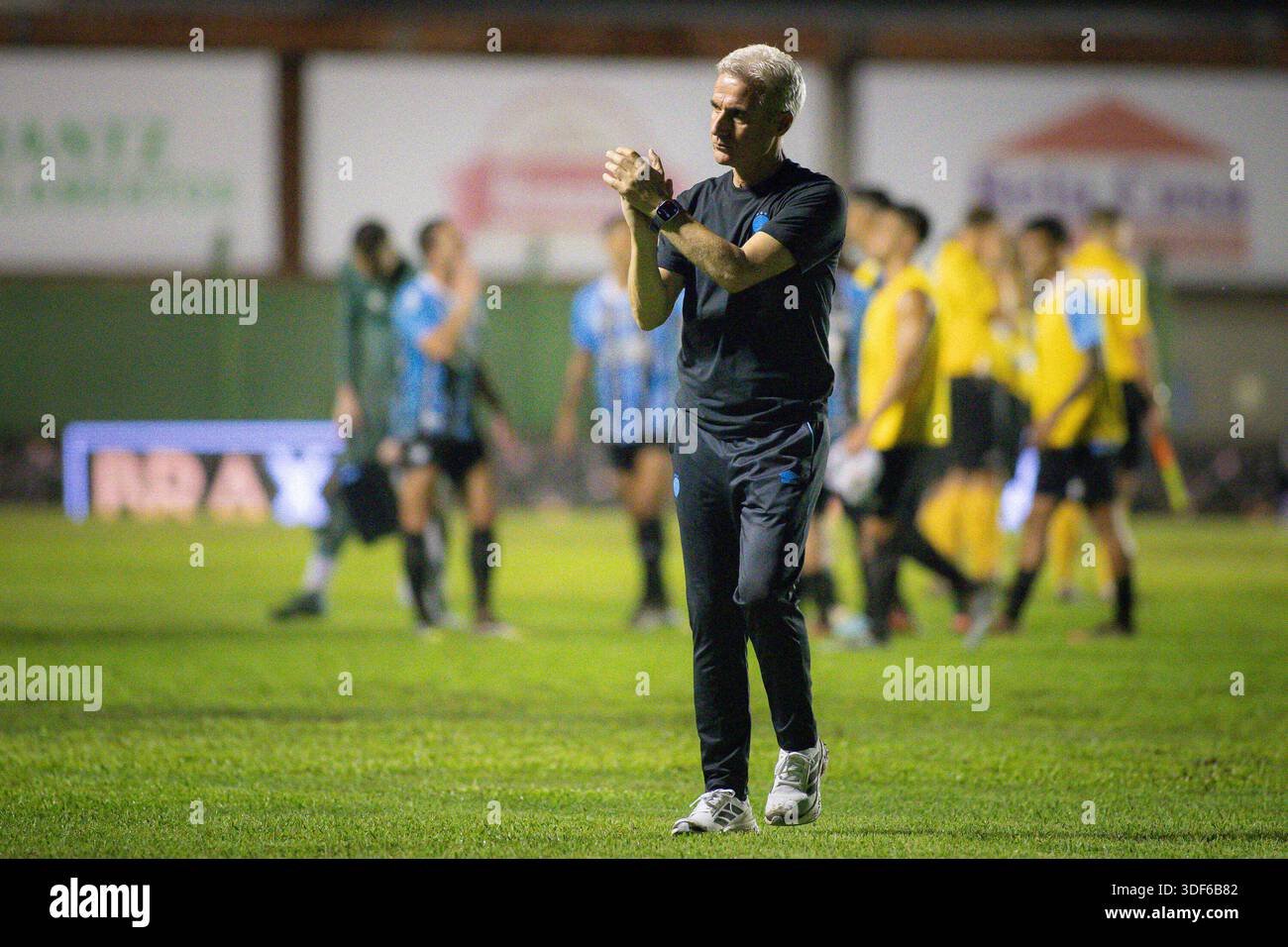 RS - PORTO ALEGRE - 10/01/2026 - GAUCHO 2026, AVENIDA x GREMIO - Luis ...