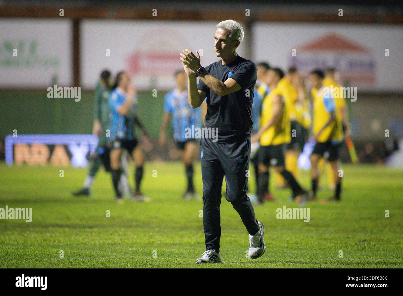 RS - PORTO ALEGRE - 10/01/2026 - GAUCHO 2026, AVENIDA x GREMIO - Luis ...
