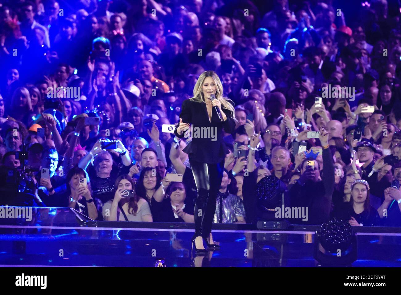 10.01.2026, Schlagerchampions 2026, Helene Fischer live im Velodrom ...
