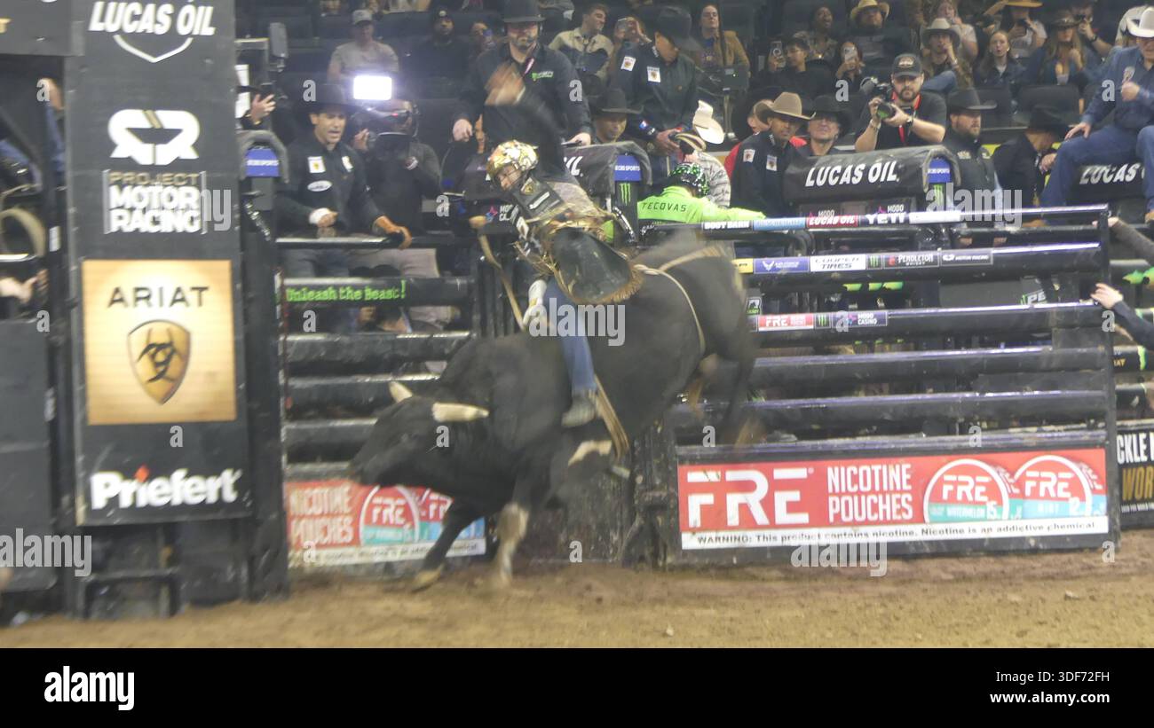 2026 monster energy buck off hi-res stock photography and images - Alamy