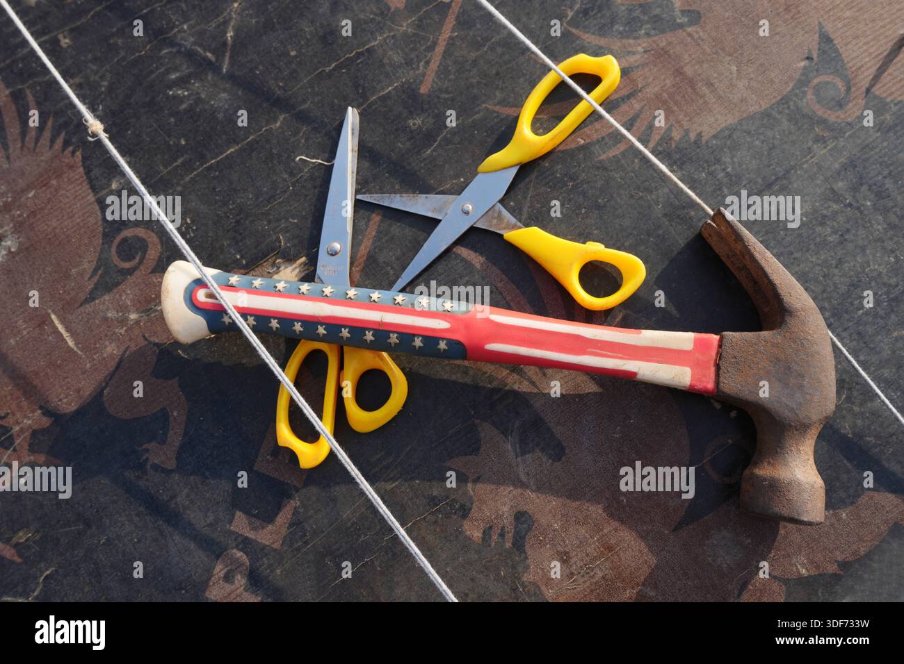 Stilleben Sri Lanka, 20251226, Stillleben, Hammer, mit amerikanischem ...