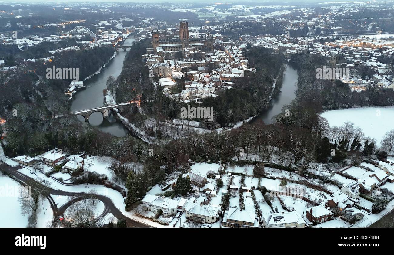 Snowy conditions in Durham. Warnings for snow, ice, wind and rain ...