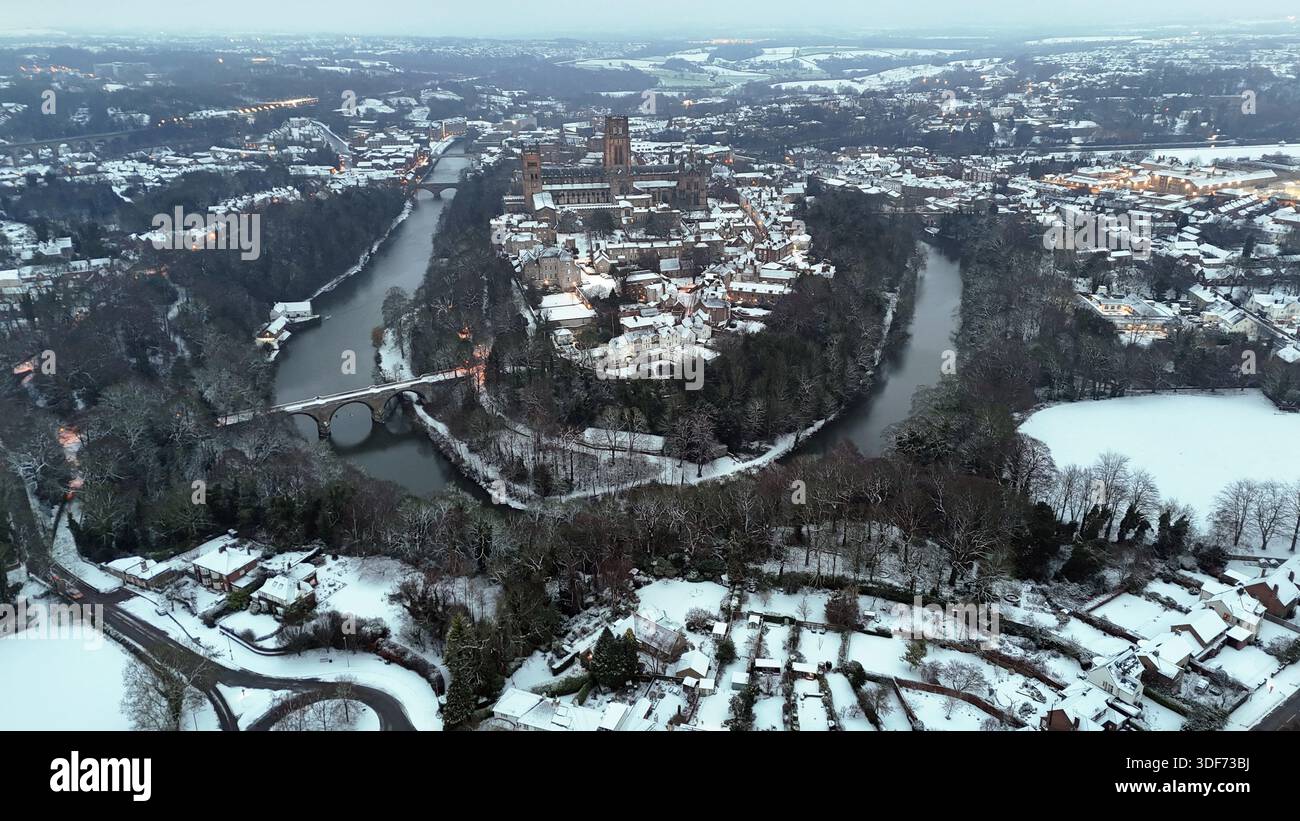Snowy conditions in Durham. Warnings for snow, ice, wind and rain ...