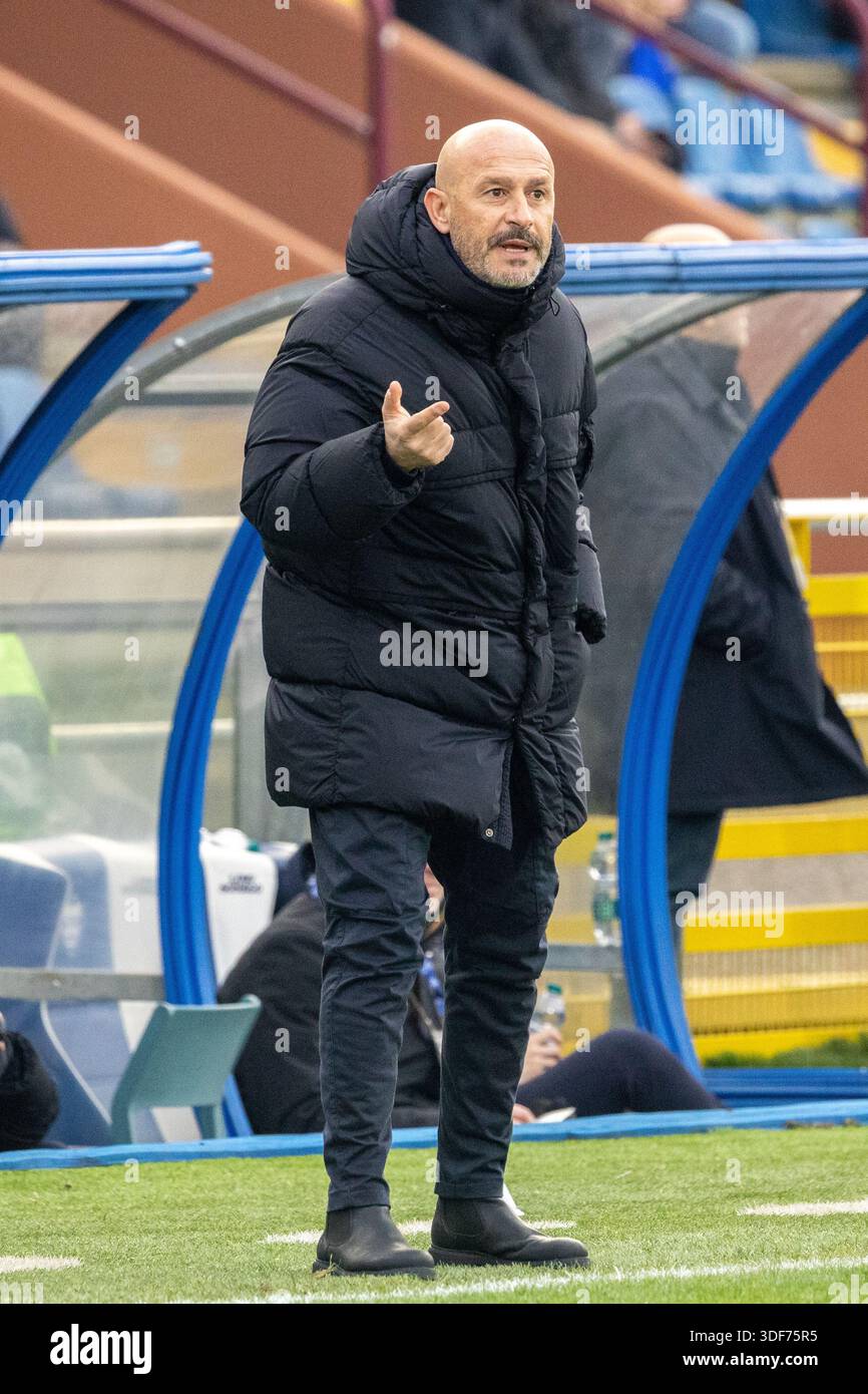 vincenzo italiano head coach bologna fc during serie A match Como 1907 ...